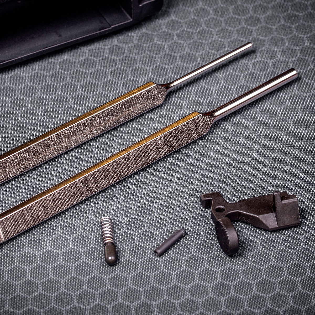 REAL AVID BOLT CATCH PUNCH SET