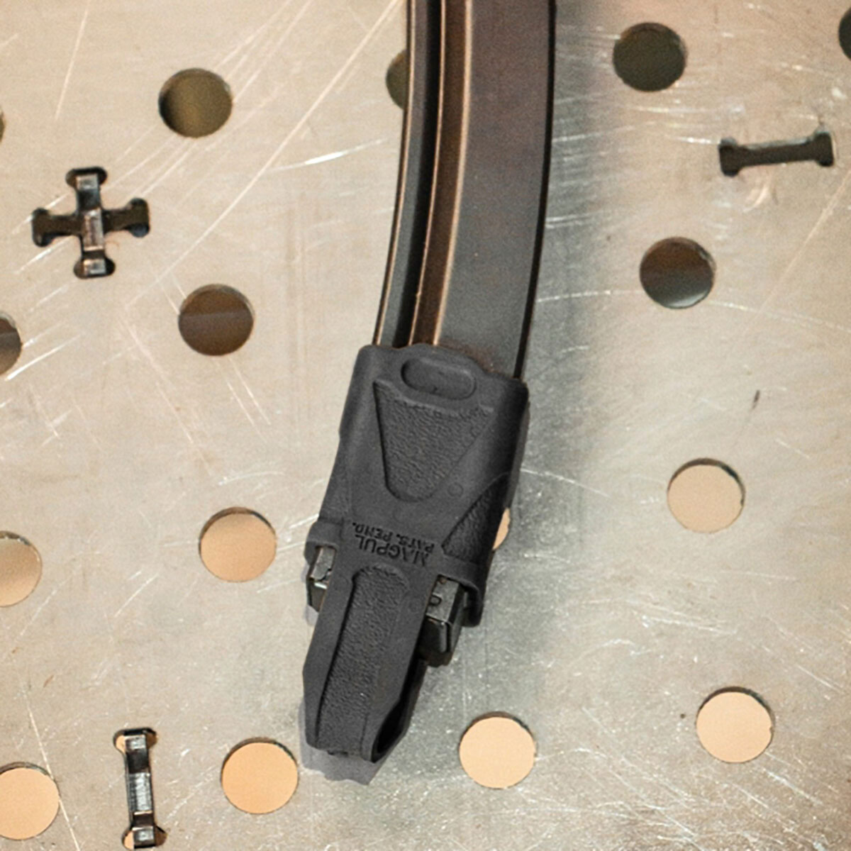 MAGPUL ORIGINAL MAGPUL® ASSIST FOR 9MM LUGER H&K MP5® MAGAZINE