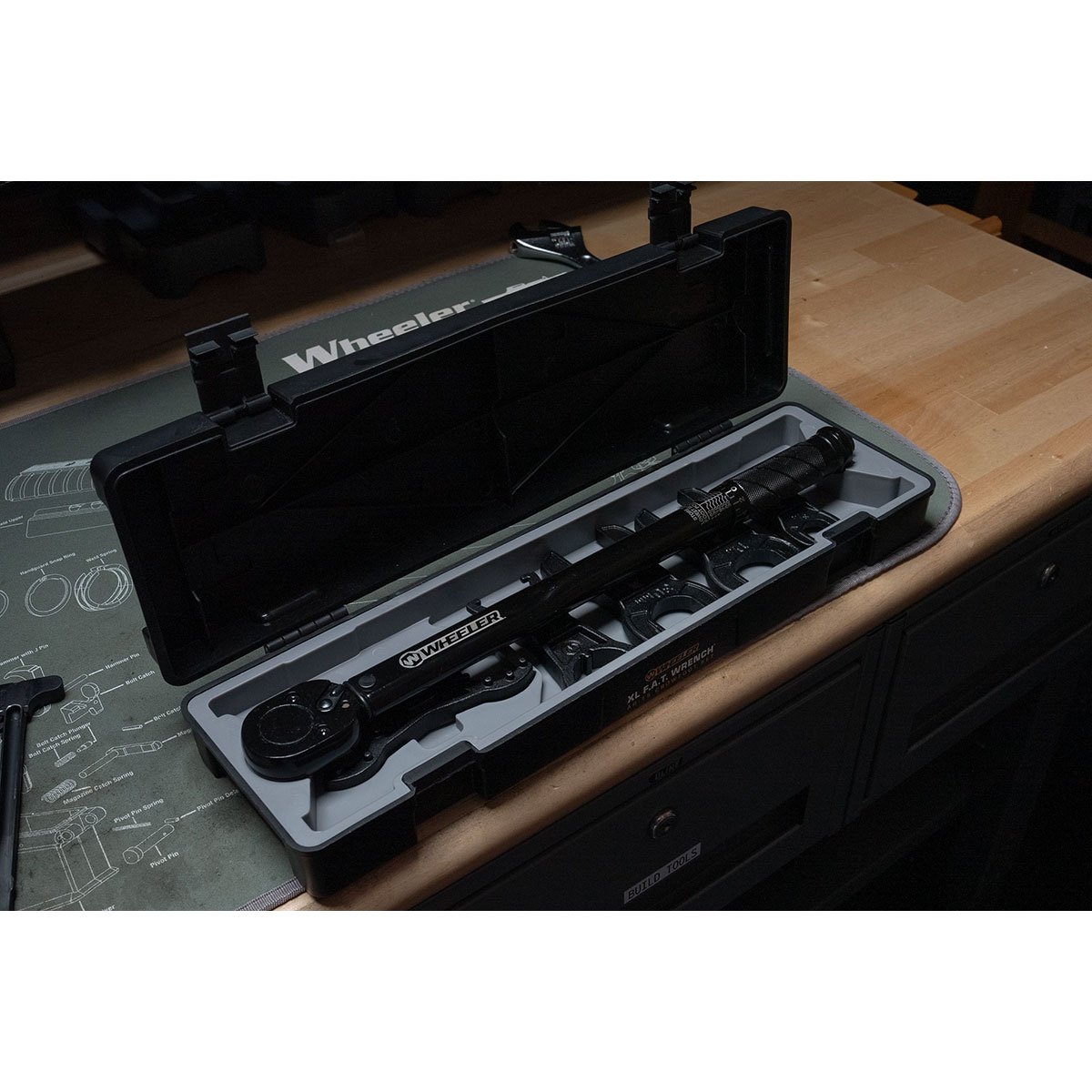 WHEELER ENGINEERING DELTA XL FAT WRENCH W/COMPLETE CROWFOOT SET