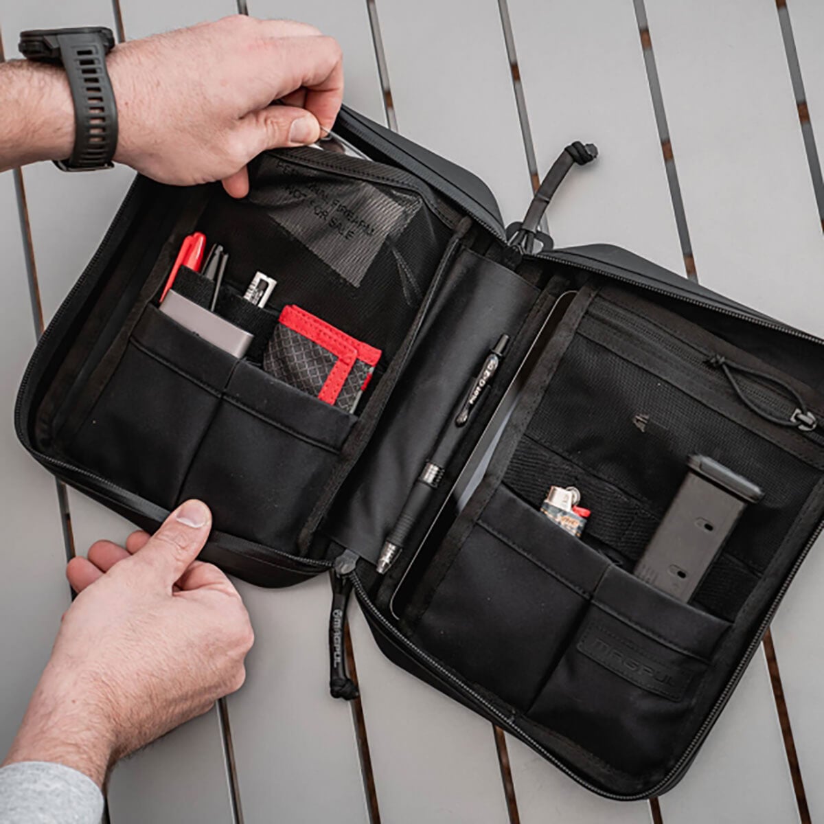 MAGPUL DAKA LARGE UTILITY ORGANIZER