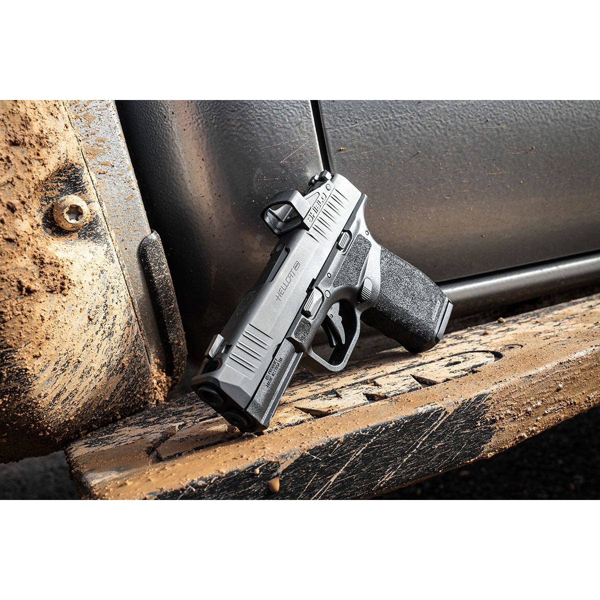 SPRINGFIELD ARMORY HELLCAT® PRO COMP OSP™ 9MM LUGER SEMI-AUTO HANDGUN