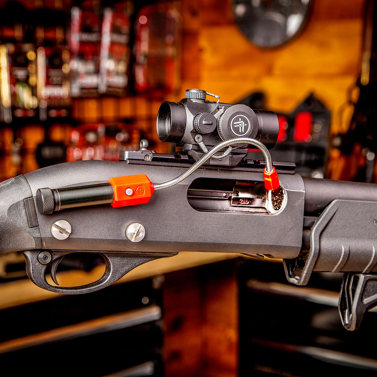 REAL AVID MAGNETIC BORE LIGHT