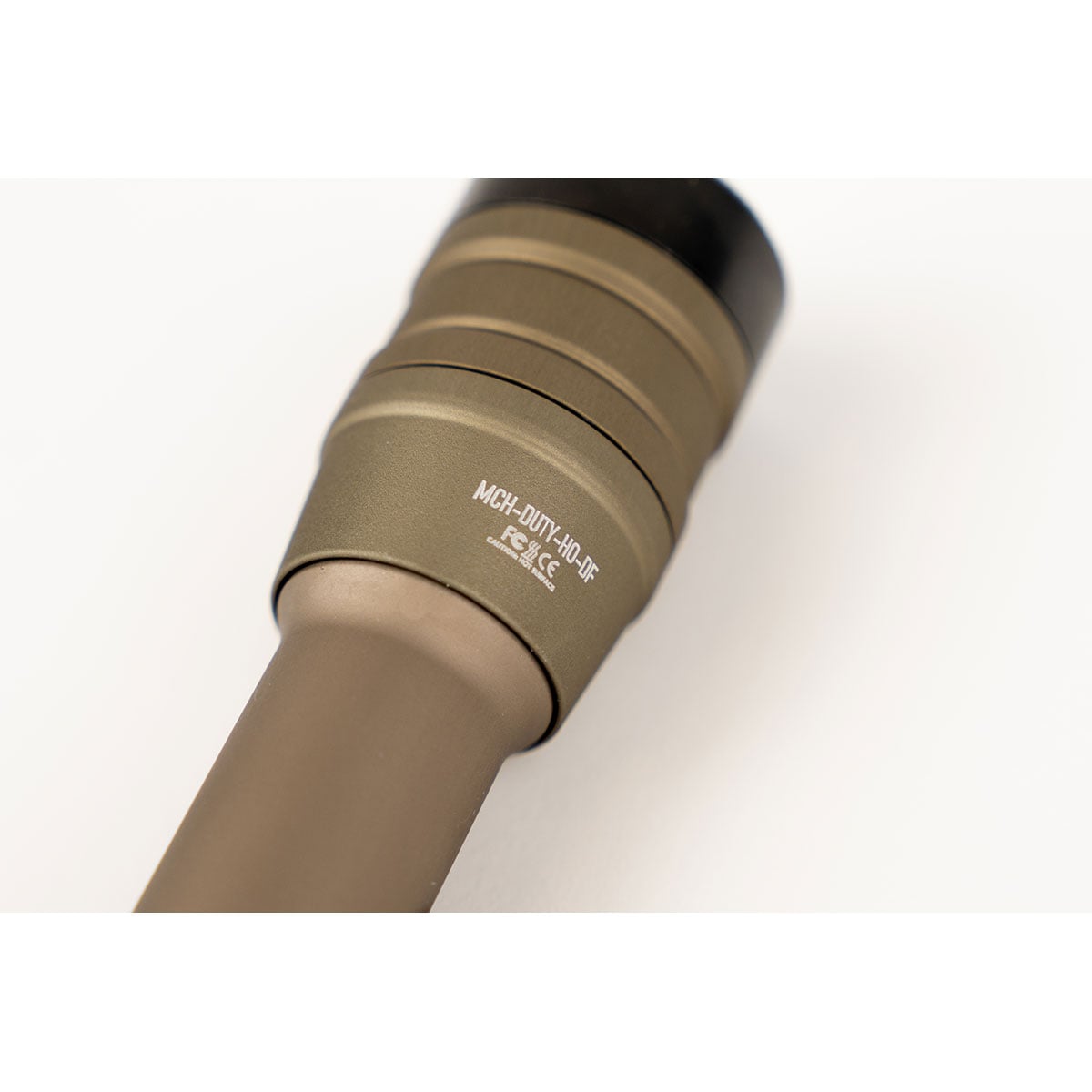 CLOUD DEFENSIVE LLC MCH-DUTY HIGH OUTPUT DUAL-FUEL FLASHLIGHT