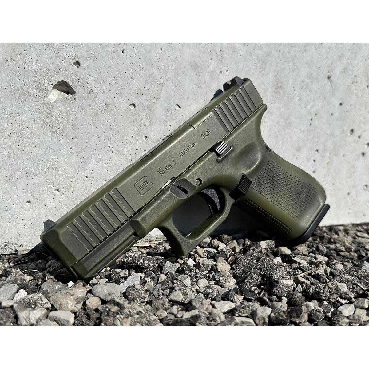 GLOCK Glock 19 GEN 5 MOS 9mm Luger 4.02" BBL (3)15RD Mag Black SKU ...